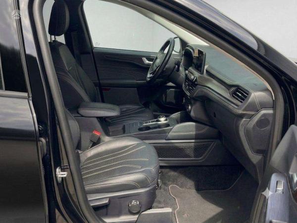 Melns Ford Kuga 2023 Viļņa, ar dzinēja tilpumu 2.49 L un nobraukumu 150 tūkst. km par 21999 €, foto 8 vietnē AUTOMOTO.COM.LV