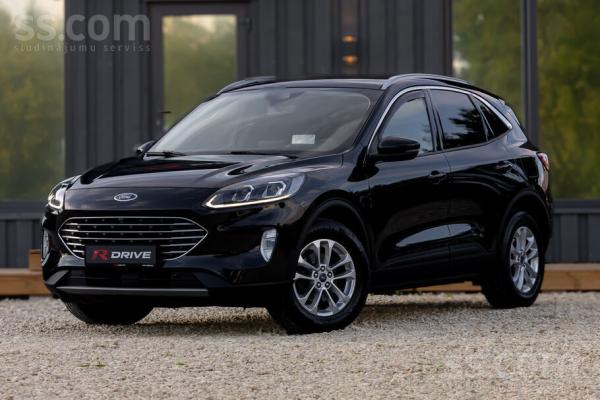 Black Ford Kuga 2023 in Jelgava, with an engine capacity of 2.00 L and mileage of 207 thousand km for 14900 €, photo 3 on AUTOMOTO.COM.LV
