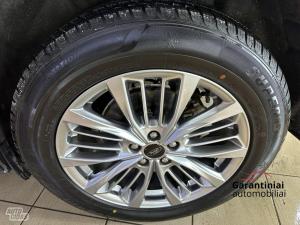 Black Ford Kuga 2023 in Avizieniai, with an engine capacity of 2.50 L and mileage of 138 thousand km for 21950 €, photo 34 on AUTOMOTO.COM.LV