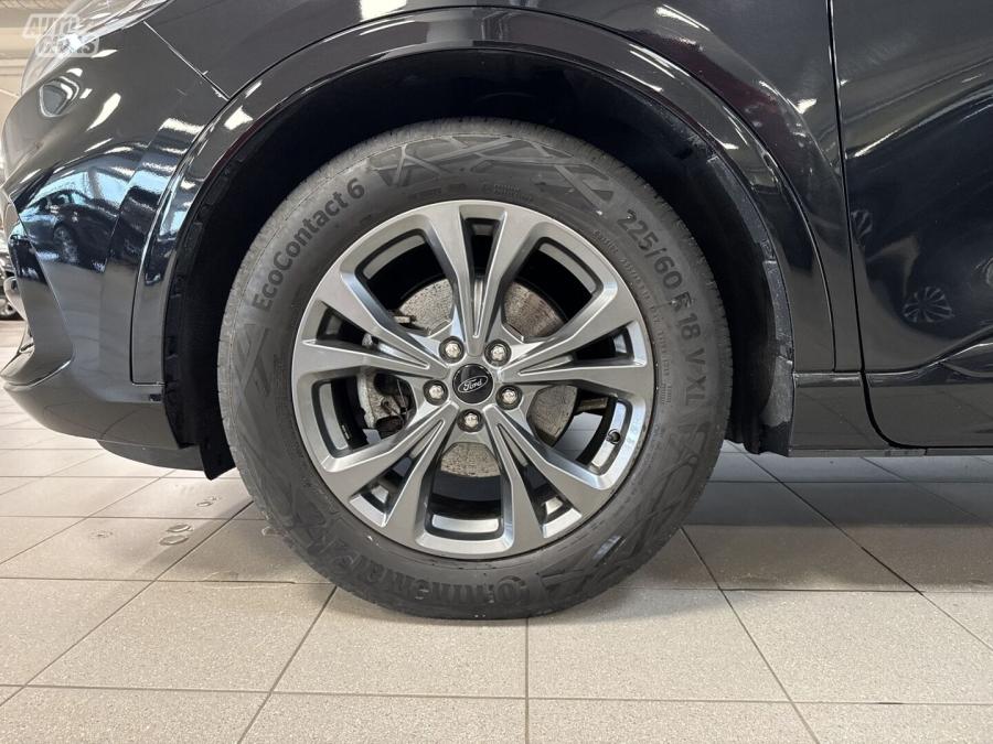 Black Ford Kuga 2023 in Vilnius, with an engine capacity of 2.50 L and mileage of 38 thousand km for 24850 €, photo 18 on AUTOMOTO.COM.LV