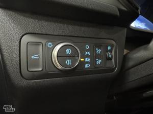 Black Ford Kuga 2023 in Vilnius, with an engine capacity of 2.50 L and mileage of 38 thousand km for 24850 €, photo 19 on AUTOMOTO.COM.LV