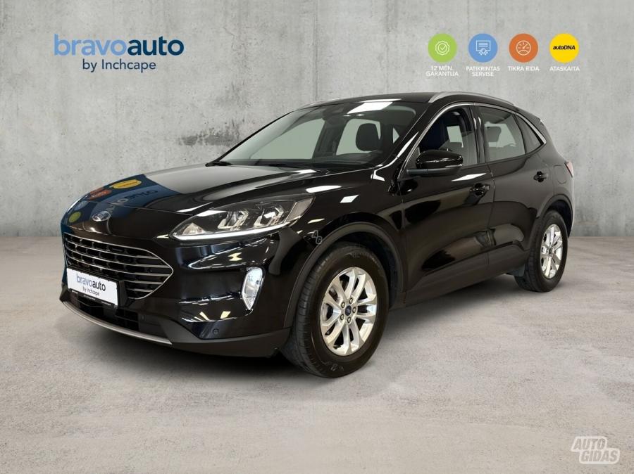 Black Ford Kuga 2023 in Vilnius, with an engine capacity of 1.50 L and mileage of 30 thousand km for 18990 €, photo 1 on AUTOMOTO.COM.LV