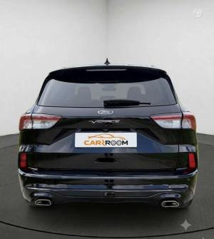 Black Ford Kuga 2023 in Vilnius, with an engine capacity of 2.49 L and mileage of 151 thousand km for 22700 €, photo 8 on AUTOMOTO.COM.LV