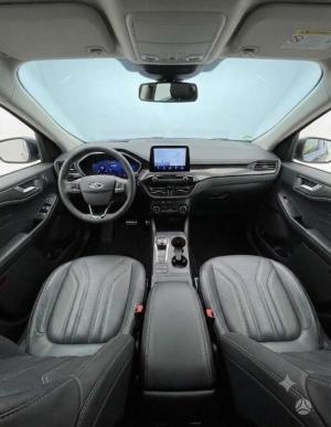Black Ford Kuga 2023 in Vilnius, with an engine capacity of 2.49 L and mileage of 151 thousand km for 22700 €, photo 10 on AUTOMOTO.COM.LV