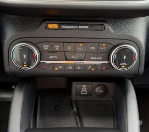 Black Ford Kuga 2023 in Vilnius, with an engine capacity of 2.49 L and mileage of 151 thousand km for 22700 €, photo 16 on AUTOMOTO.COM.LV