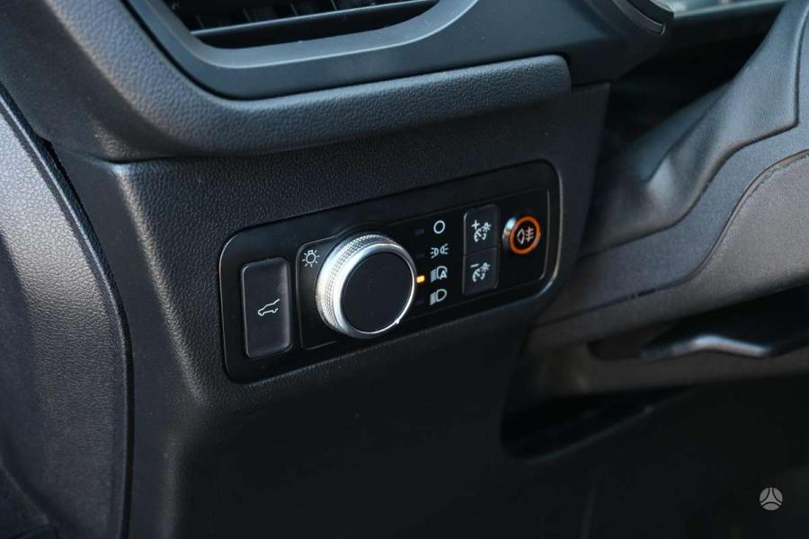 Melns Ford Kuga 2023 Kretinga, ar dzinēja tilpumu 1.50 L un nobraukumu 94 tūkst. km par 15799 €, foto 22 vietnē AUTOMOTO.COM.LV