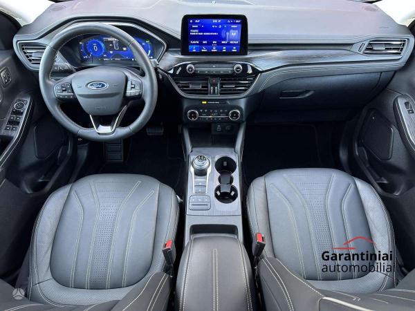 Black Ford Kuga 2023 in Vilnius, with an engine capacity of 2.50 L and mileage of 138 thousand km for 21950 €, photo 3 on AUTOMOTO.COM.LV