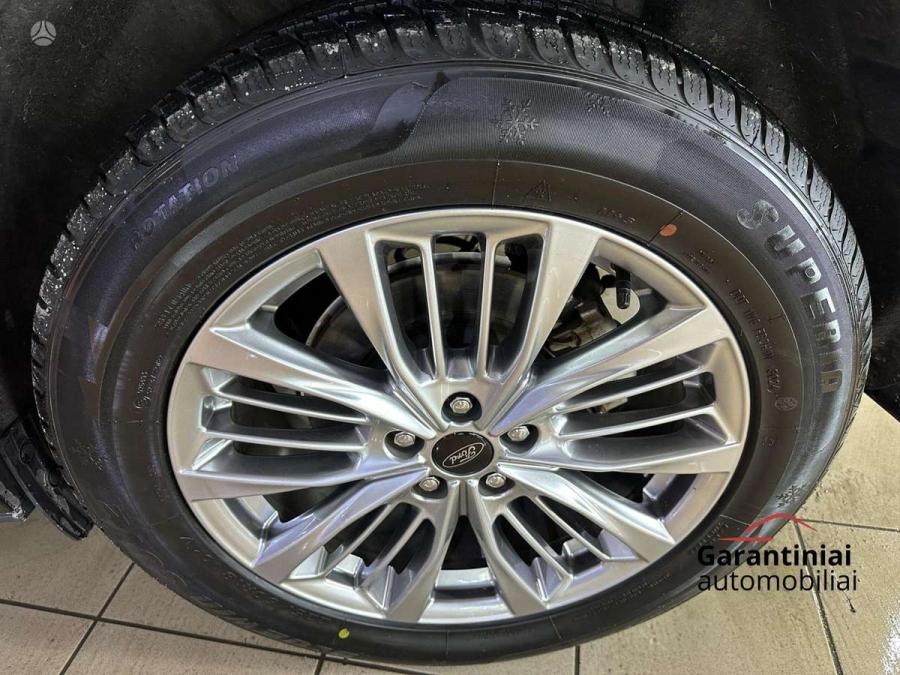 Black Ford Kuga 2023 in Vilnius, with an engine capacity of 2.50 L and mileage of 138 thousand km for 21950 €, photo 34 on AUTOMOTO.COM.LV