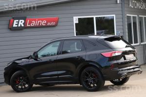 Black Ford Kuga 2023 in Tukums, with an engine capacity of 2.50 L and mileage of 145 thousand km for 17500 €, photo 7 on AUTOMOTO.COM.LV