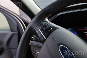 Black Ford Kuga 2023 in Tukums, with an engine capacity of 2.50 L and mileage of 145 thousand km for 17500 €, photo 14 on AUTOMOTO.COM.LV