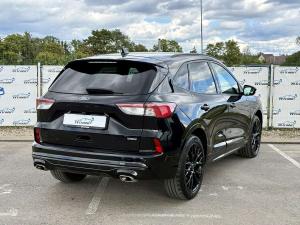 Black Ford Kuga 2023 in Vilnius, with an engine capacity of 2.49 L and mileage of 172 thousand km for 17900 €, photo 3 on AUTOMOTO.COM.LV