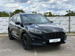 Black Ford Kuga 2023 in Vilnius, with an engine capacity of 2.49 L and mileage of 172 thousand km for 17900 €, photo 4 on AUTOMOTO.COM.LV