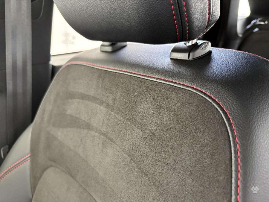 Black Ford Kuga 2023 in Vilnius, with an engine capacity of 2.49 L and mileage of 172 thousand km for 17900 €, photo 23 on AUTOMOTO.COM.LV