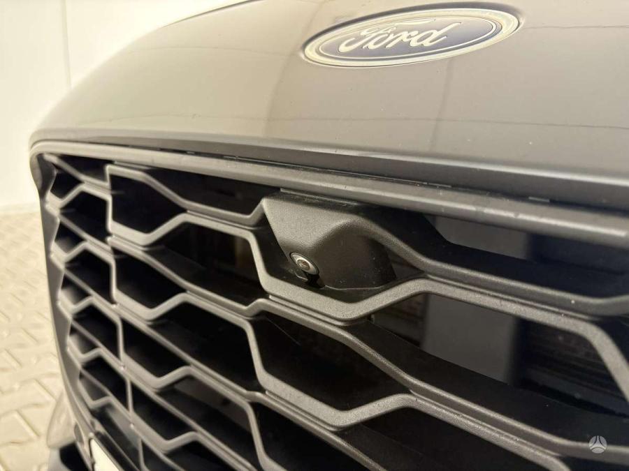 Black Ford Kuga 2023 in Vilnius, with an engine capacity of 2.49 L and mileage of 172 thousand km for 17900 €, photo 34 on AUTOMOTO.COM.LV