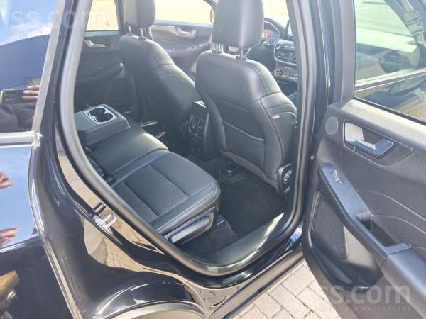 Melns Ford Kuga 2023 Rīga, ar dzinēja tilpumu 1.50 L un nobraukumu 121 tūkst. km par 16900 €, foto 11 vietnē AUTOMOTO.COM.LV