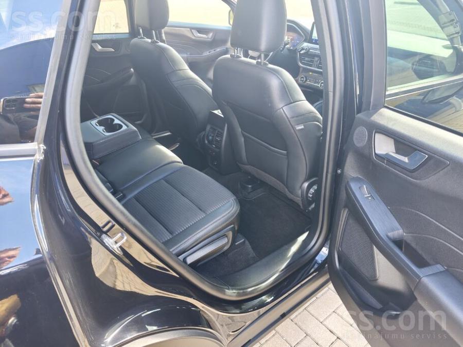 Melns Ford Kuga 2023 Rīga, ar dzinēja tilpumu 1.50 L un nobraukumu 121 tūkst. km par 15000 €, foto 11 vietnē AUTOMOTO.COM.LV