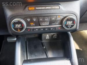 Melns Ford Kuga 2023 Rīga, ar dzinēja tilpumu 1.50 L un nobraukumu 121 tūkst. km par 15000 €, foto 20 vietnē AUTOMOTO.COM.LV