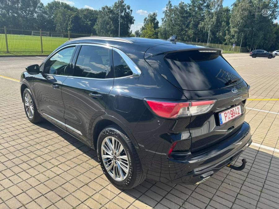 Черный Форд Куга 2024 в Мариямполе, объемом двигателя 2.49 л и пробегом 111 тыс. км за 24900 €, фото 13 на AUTOMOTO.COM.LV