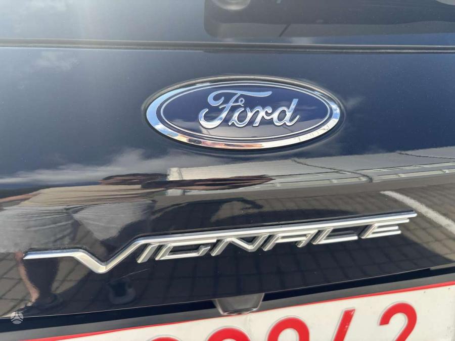 Melns Ford Kuga 2024 Marijampole, ar dzinēja tilpumu 2.49 L un nobraukumu 111 tūkst. km par 24400 €, foto 14 vietnē AUTOMOTO.COM.LV