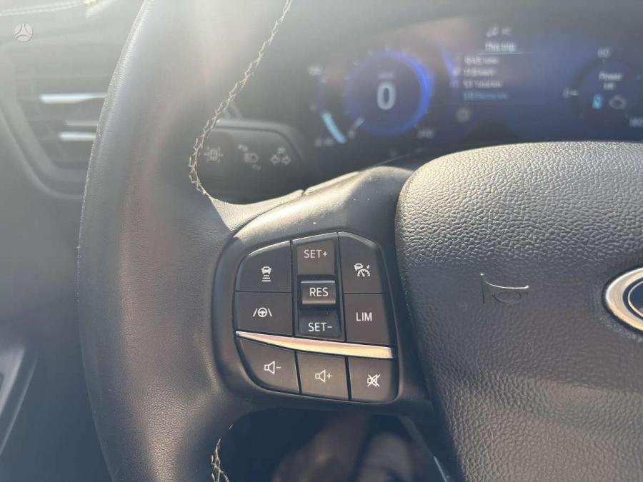 Melns Ford Kuga 2024 Marijampole, ar dzinēja tilpumu 2.49 L un nobraukumu 111 tūkst. km par 24400 €, foto 17 vietnē AUTOMOTO.COM.LV