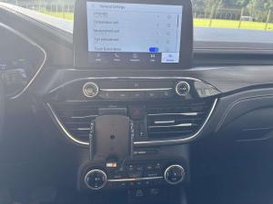 Melns Ford Kuga 2024 Marijampole, ar dzinēja tilpumu 2.49 L un nobraukumu 111 tūkst. km par 24400 €, foto 24 vietnē AUTOMOTO.COM.LV