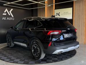 Melns Ford Kuga 2024 Kauņa, ar dzinēja tilpumu 2.49 L un nobraukumu 21 tūkst. km par 27490 €, foto 9 vietnē AUTOMOTO.COM.LV
