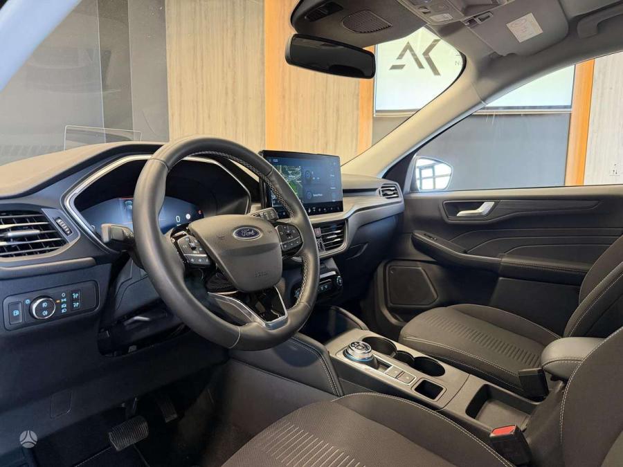 Melns Ford Kuga 2024 Kauņa, ar dzinēja tilpumu 2.49 L un nobraukumu 21 tūkst. km par 27490 €, foto 14 vietnē AUTOMOTO.COM.LV