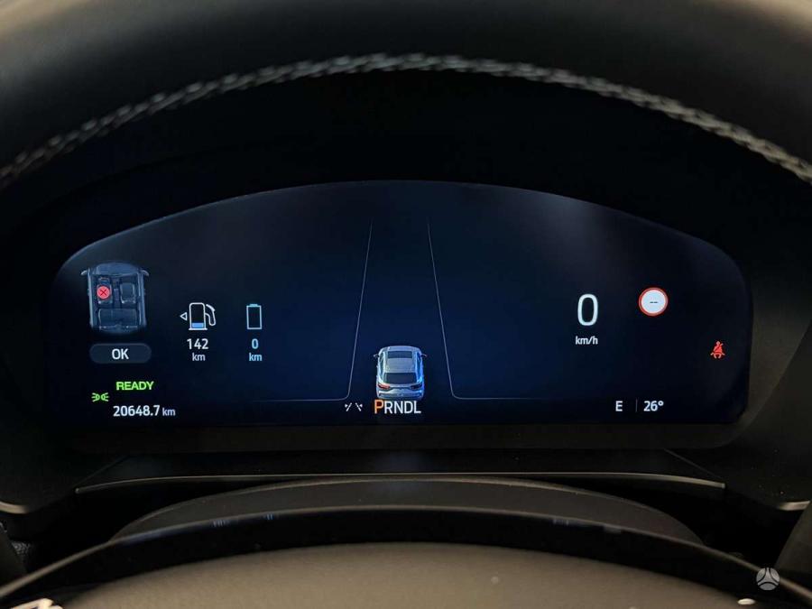 Melns Ford Kuga 2024 Kauņa, ar dzinēja tilpumu 2.49 L un nobraukumu 21 tūkst. km par 27490 €, foto 28 vietnē AUTOMOTO.COM.LV