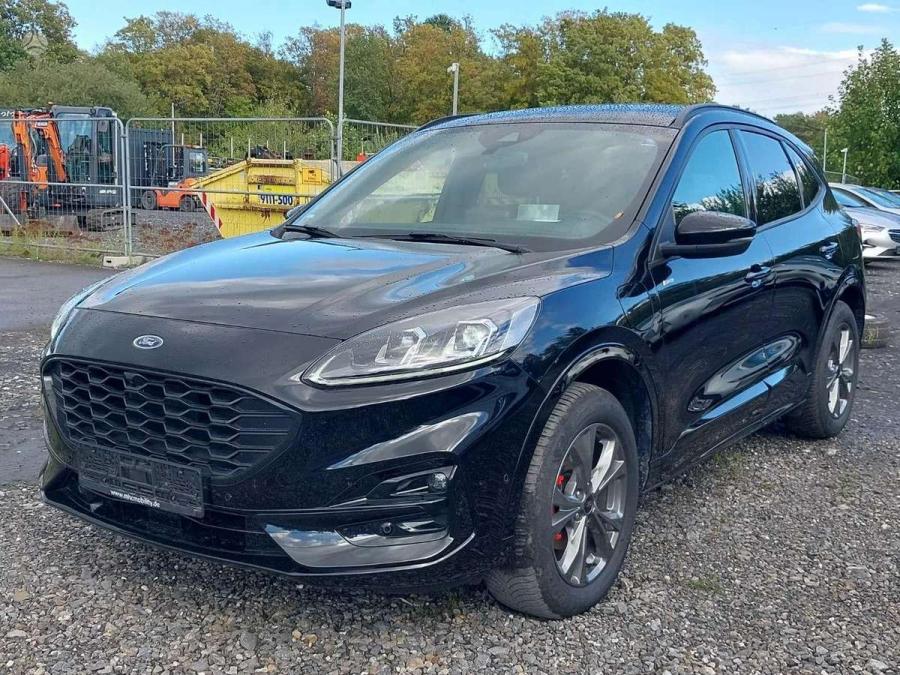 Black Ford Kuga 2024 in Vilnius, with an engine capacity of 2.49 L and mileage of 58 thousand km for 24444 €, photo 1 on AUTOMOTO.COM.LV