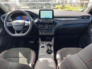 Black Ford Kuga 2024 in Vilnius, with an engine capacity of 2.49 L and mileage of 58 thousand km for 24444 €, photo 16 on AUTOMOTO.COM.LV
