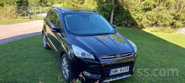 Melns Ford Kuga 2014 Aizkraukle, ar dzinēja tilpumu 2.00 L un nobraukumu 290 tūkst. km par 9950 €, foto 3 vietnē AUTOMOTO.COM.LV