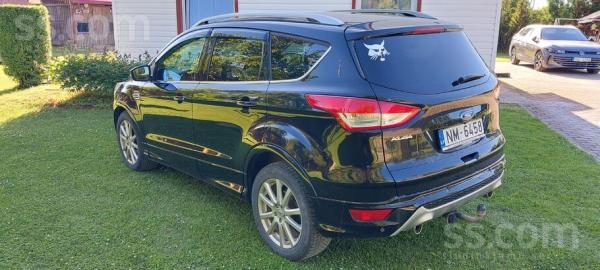 Melns Ford Kuga 2014 Aizkraukle, ar dzinēja tilpumu 2.00 L un nobraukumu 290 tūkst. km par 9950 €, foto 6 vietnē AUTOMOTO.COM.LV