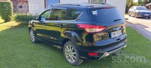 Melns Ford Kuga 2014 Aizkraukle, ar dzinēja tilpumu 2.00 L un nobraukumu 290 tūkst. km par 9950 €, foto 7 vietnē AUTOMOTO.COM.LV