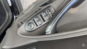Melns Ford Kuga 2009 Marijampole, ar dzinēja tilpumu 2.00 L un nobraukumu 264 tūkst. km par 5550 €, foto 18 vietnē AUTOMOTO.COM.LV