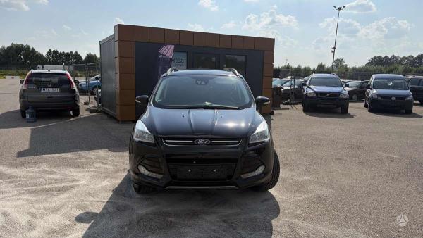 Black Ford Kuga 2015 in Marijampole, with an engine capacity of 1.50 L and mileage of 48 thousand km for 8999 €, photo 7 on AUTOMOTO.COM.LV
