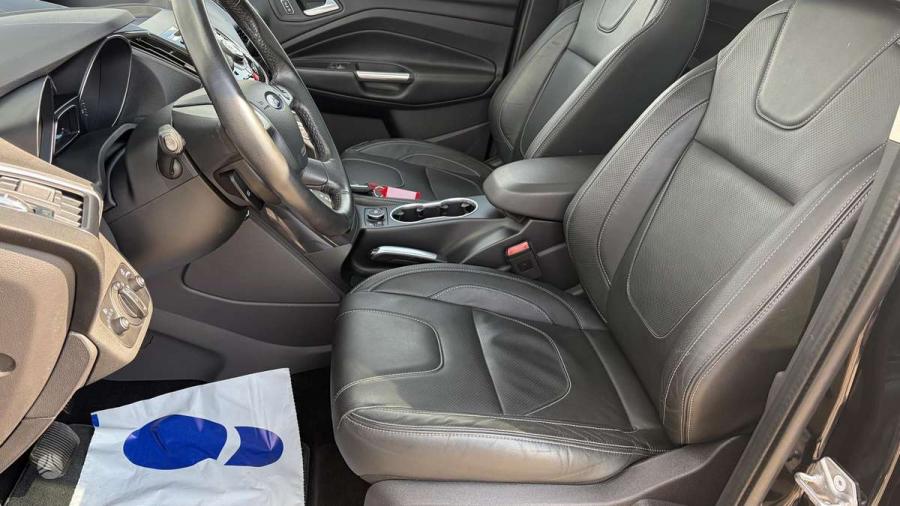Melns Ford Kuga 2015 Marijampole, ar dzinēja tilpumu 1.50 L un nobraukumu 48 tūkst. km par 8999 €, foto 21 vietnē AUTOMOTO.COM.LV