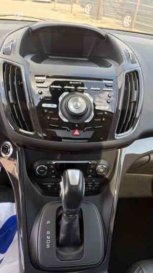 Melns Ford Kuga 2015 Marijampole, ar dzinēja tilpumu 1.50 L un nobraukumu 48 tūkst. km par 8999 €, foto 38 vietnē AUTOMOTO.COM.LV