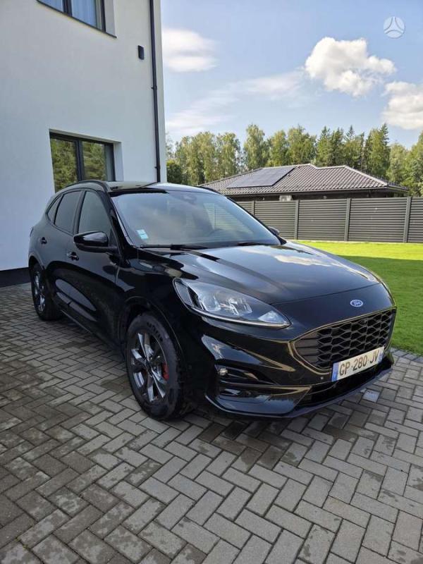 Melns Ford Kuga 2023 Viļņa, ar dzinēja tilpumu 2.50 L un nobraukumu 280 tūkst. km par 8850 €, foto 3 vietnē AUTOMOTO.COM.LV