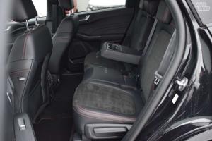 Black Ford Kuga 2022 in Kaunas, with an engine capacity of 2.50 L and mileage of 36 thousand km for 31619 €, photo 10 on AUTOMOTO.COM.LV