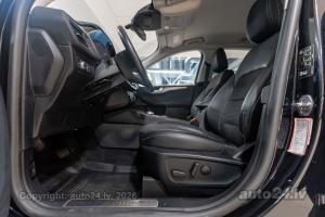 Melns Ford Kuga 2021 Tallina, ar dzinēja tilpumu 1.50 L un nobraukumu 72 tūkst. km par 20900 €, foto 6 vietnē AUTOMOTO.COM.LV