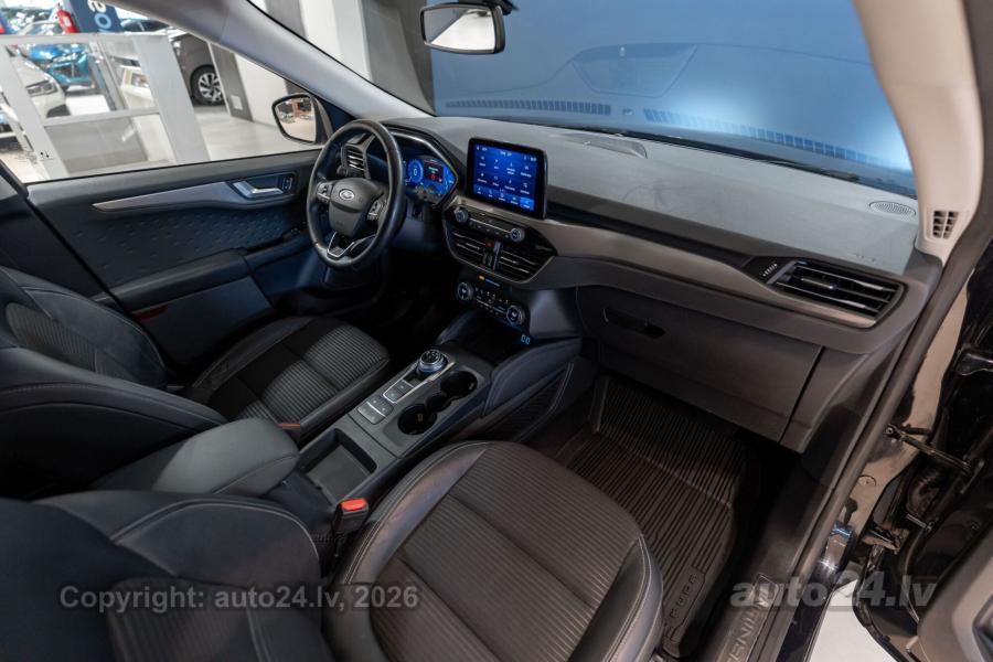 Melns Ford Kuga 2021 Tallina, ar dzinēja tilpumu 1.50 L un nobraukumu 72 tūkst. km par 20900 €, foto 15 vietnē AUTOMOTO.COM.LV