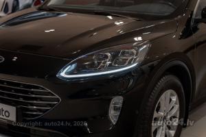 Melns Ford Kuga 2021 Tallina, ar dzinēja tilpumu 1.50 L un nobraukumu 72 tūkst. km par 20900 €, foto 22 vietnē AUTOMOTO.COM.LV