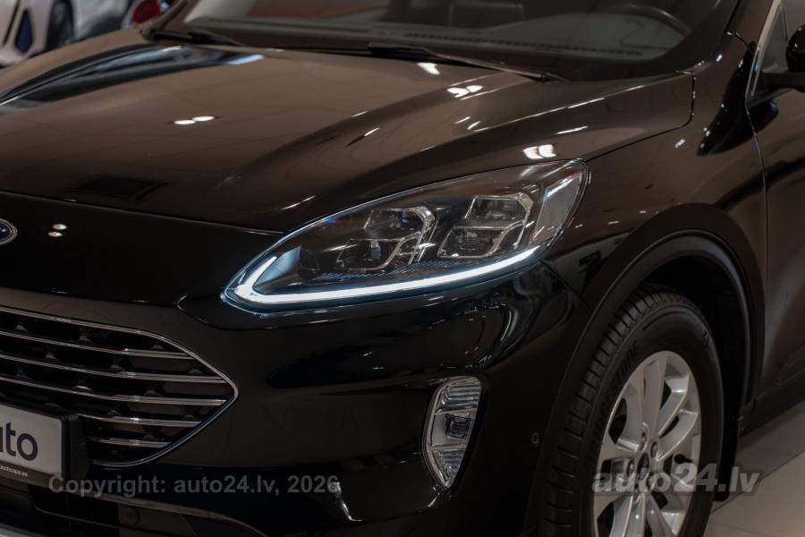 Melns Ford Kuga 2021 Tallina, ar dzinēja tilpumu 1.50 L un nobraukumu 72 tūkst. km par 20900 €, foto 22 vietnē AUTOMOTO.COM.LV