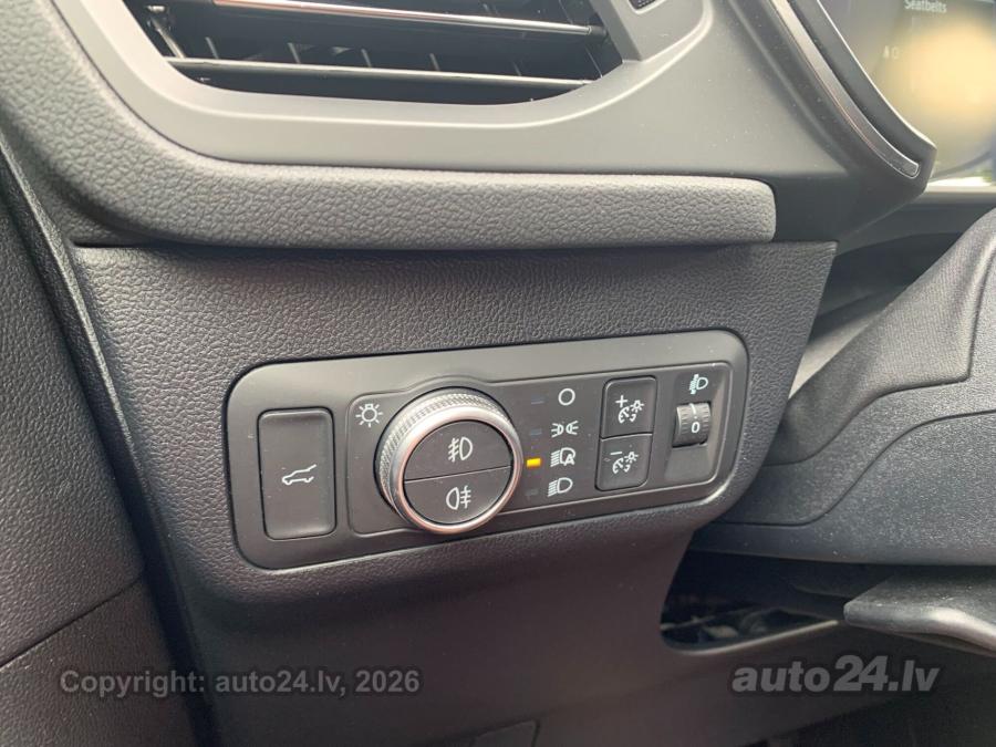 Black Ford Kuga 2022 in Tallinn, with an engine capacity of 1.50 L and mileage of 147 thousand km for 15900 €, photo 23 on AUTOMOTO.COM.LV
