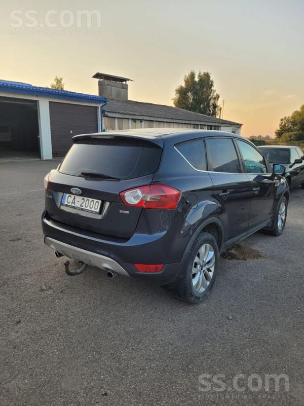 Zils Ford Kuga 2008 Rīga, ar dzinēja tilpumu 2.00 L un nobraukumu 349 tūkst. km par 4100 €, foto 3 vietnē AUTOMOTO.COM.LV