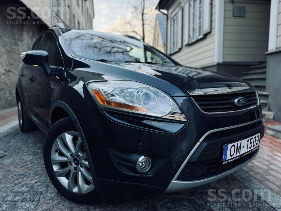 Zils Ford Kuga 2008 Cēsis, ar dzinēja tilpumu 2.00 L un nobraukumu 0 tūkst. km par 5750 €, foto 1 vietnē AUTOMOTO.COM.LV