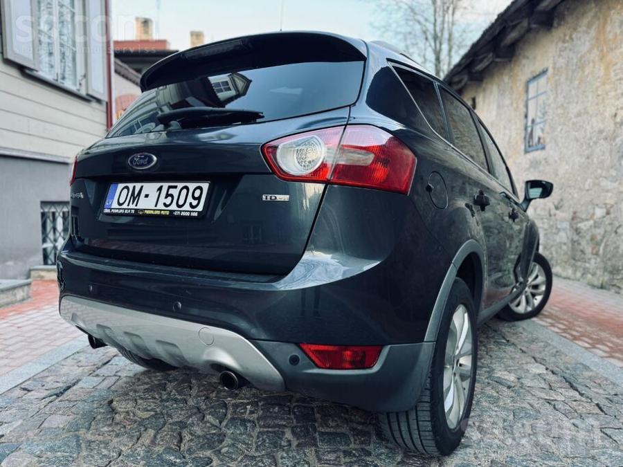 Zils Ford Kuga 2008 Cēsis, ar dzinēja tilpumu 2.00 L un nobraukumu 0 tūkst. km par 5750 €, foto 6 vietnē AUTOMOTO.COM.LV