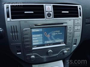 Zils Ford Kuga 2008 Cēsis, ar dzinēja tilpumu 2.00 L un nobraukumu 0 tūkst. km par 5750 €, foto 19 vietnē AUTOMOTO.COM.LV