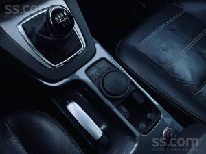 Zils Ford Kuga 2008 Cēsis, ar dzinēja tilpumu 2.00 L un nobraukumu 0 tūkst. km par 5750 €, foto 20 vietnē AUTOMOTO.COM.LV