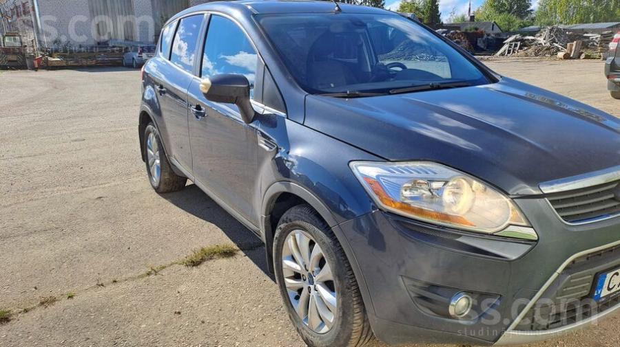 Blue Ford Kuga 2008 in Riga, with an engine capacity of 2.00 L and mileage of 355 thousand km for 3300 €, photo 6 on AUTOMOTO.COM.LV